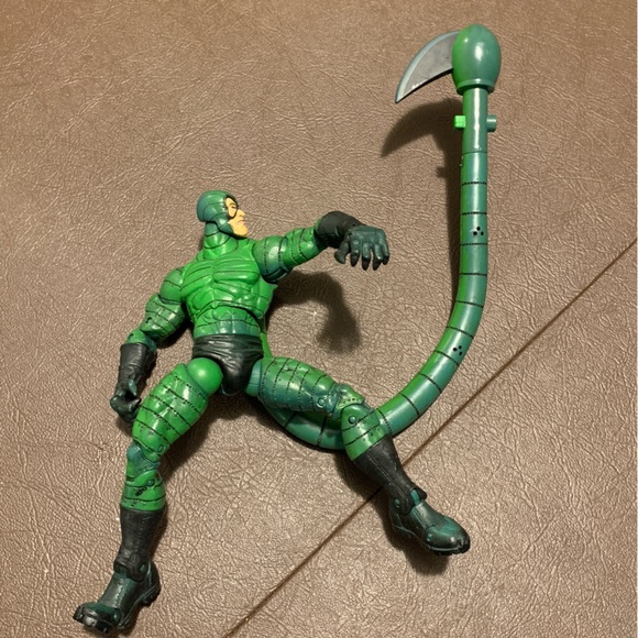 Marvel | Toys | 204 Toy Biz Marvel Legends Spiderman Scorpion 6inch ...